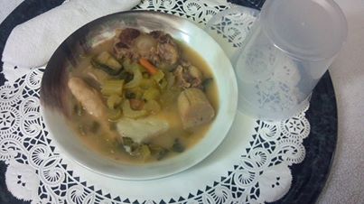 Bouillon 32oz: Pates Plus Bakery